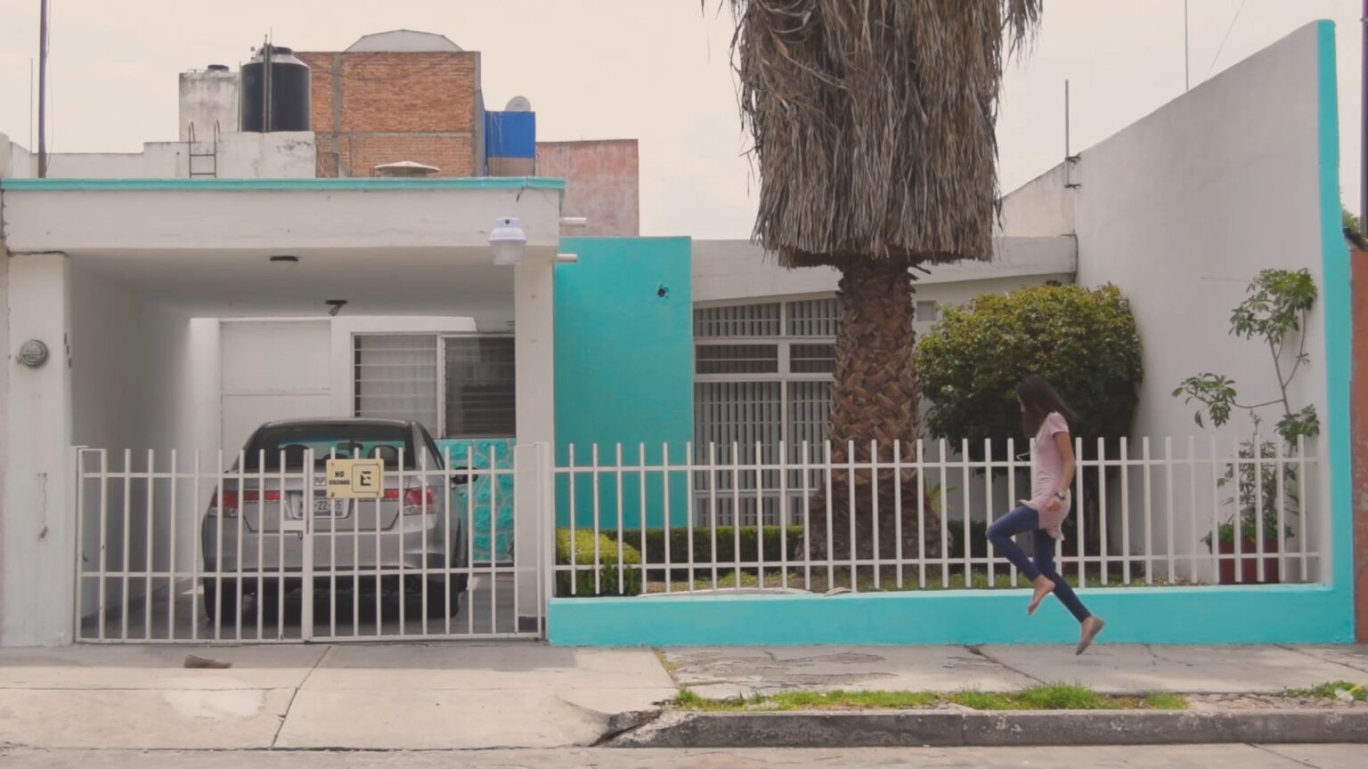 Revista Hogareña Para Mujeres Bonitas Y FEAS | Un Cuarto Studios